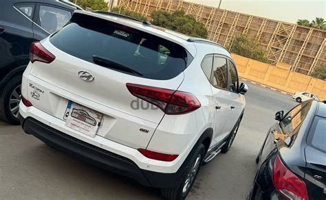 توسان ٢٠١٧ بانوراما فابريكة بالكامل بمقدم ٣٣٠ ألف Cars For Sale