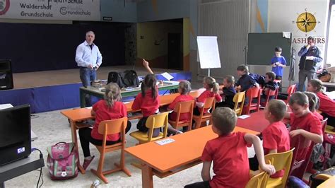 Micky Maus Macht Schule Aushilfslehrer Dirk Müller In Aktion Youtube