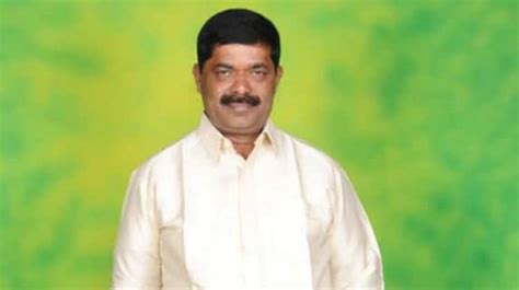 Disqualified Mla Gopalaiah Rushes To Karnataka Cms Residence In Fear