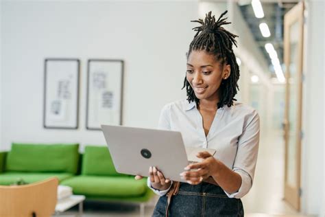 175 Of The Best Self Reflection Questions To Ask Yourself 2025