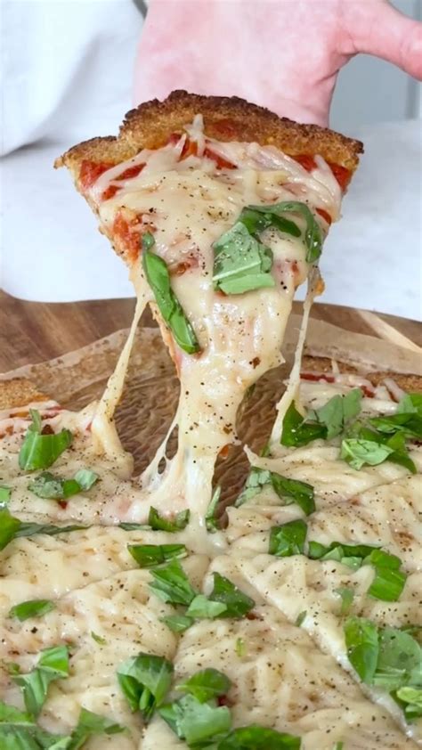 Vegan Cauliflower Pizza Crust Two Spoons Recipe Low Carb Pizza