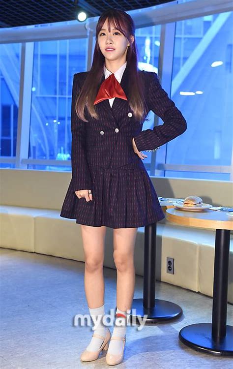 Md포토 크레용팝 엘린 교복 모델해도 되겠어