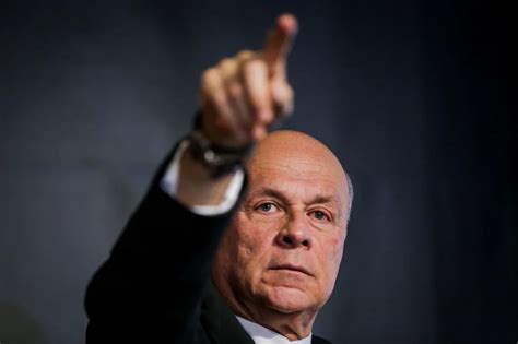 Carlos Antonio Vélez Aseguró Que Está “superando Su Ignorancia” Infobae