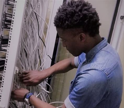 You Must Read This To Become A Structured Cabling Technician