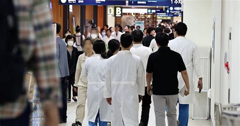 의협 27일 무기한 휴진 사실상 철회29일 투쟁 방안 결정