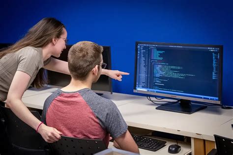 Défis Et Solutions Du Secteur Informatique Au Canada En 2025 Préparer