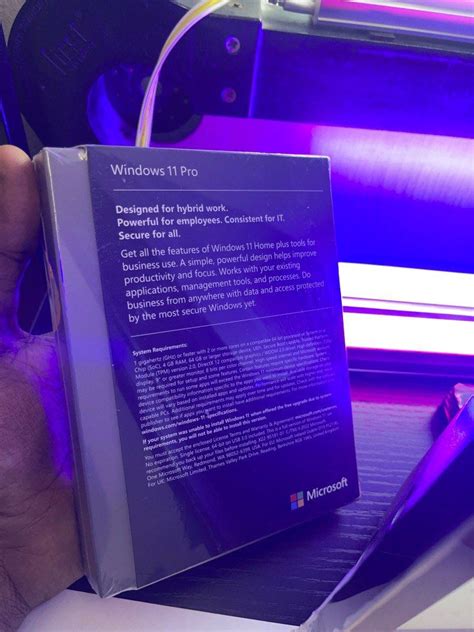 Windows 11 Pro Retail Box USB 32/64 Bit, Computers & Tech, Office ...