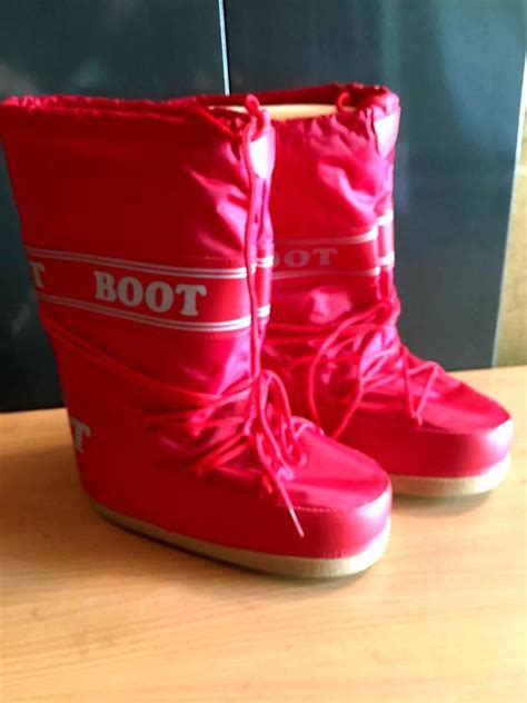 Теплесенькі чоботи лунаходи Boot — ціна 600 грн у каталозі Чоботи Купити жіночі речі за