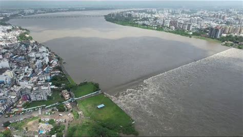 A Drone View Of The Roaring Tapi River ઘુઘવાટા કરતી તાપી નદીનો ડ્રોન