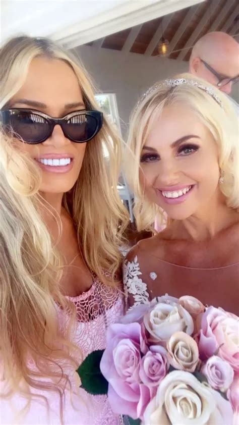 Worlds Hottest Gran So Shaken Over Shane Warne Death She Made