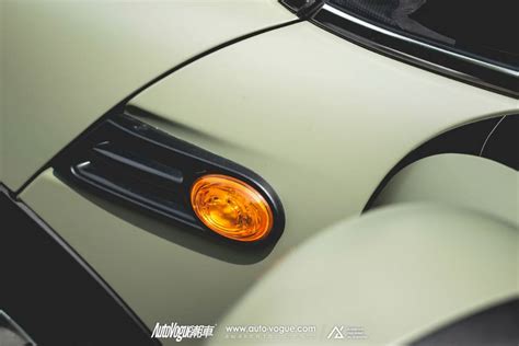 MINI ClubmanAX 绸缎卡其绿 绸缎军绿