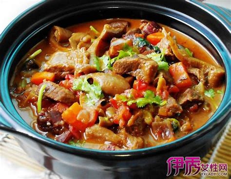西红柿炖牛肉的做法大全图西红柿炖牛肉的做法大全 为你公开三款家常做法 伊秀美食 yxlady