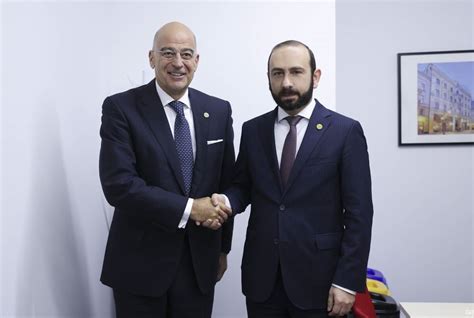 Արարատ Միրզոյանը հանդիպում է ունեցել Հունաստանի ԱԳ նախարար Նիկոս Դենդիասի հետ Factor Tv