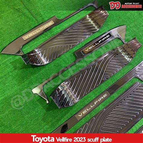 ชายบนได alphard vellfire ชน ไมมไฟ สดำเงา อลมเนยม ใหม