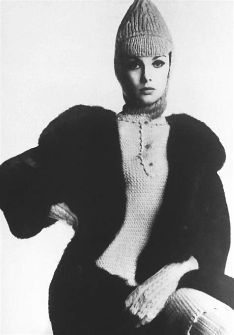 Jean Shrimpton Queen Photo 1964