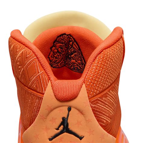 Air Jordan 38 Wmns Center Star Fq9008 800