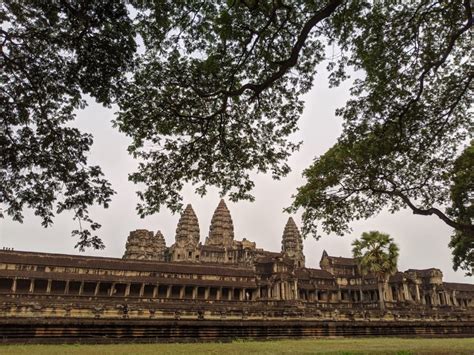 Visite privée des temples d Angkor Wat GetYourGuide
