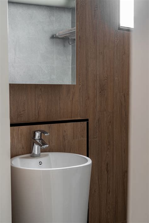 How To Design A Timeless Bathroom Look That Fits Almost Any Interior