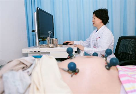 国家医保局：加强区域协同，做好2024年医药集中采购提质扩面！健康界