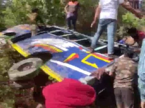 Rajouri Passenger Bus Falls Into Ditch One Elderly Dead Many Injured