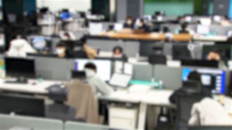 20대 직장인 절반 1년간 연차휴가 6일도 못써
