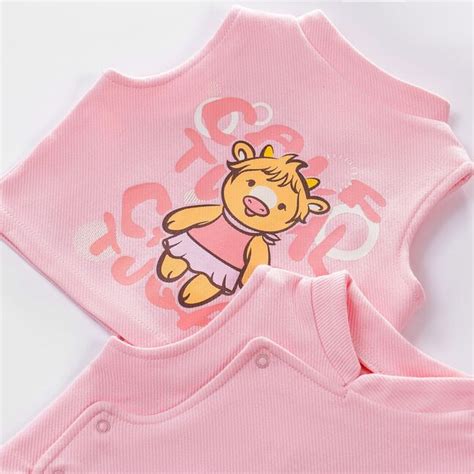 Монгол хантааз тугалтай