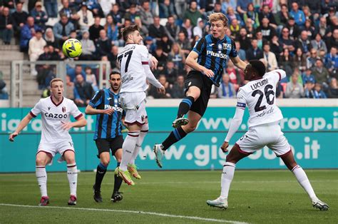 Manchester United Target Two Strikers To Boost Goalscoring Department