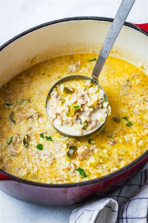 Creamy Cauliflower Rice Chicken Soup Recipe — Eatwell101