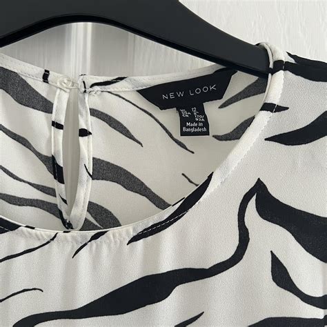 Ladies New Look Black And White Wrap Over Top Size 12 Depop