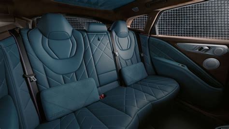 The Best Features Of The BMW XM S Lavish Interior