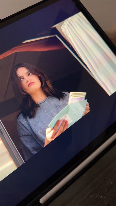 Who Send Her This And What For R SexEducationNetflix