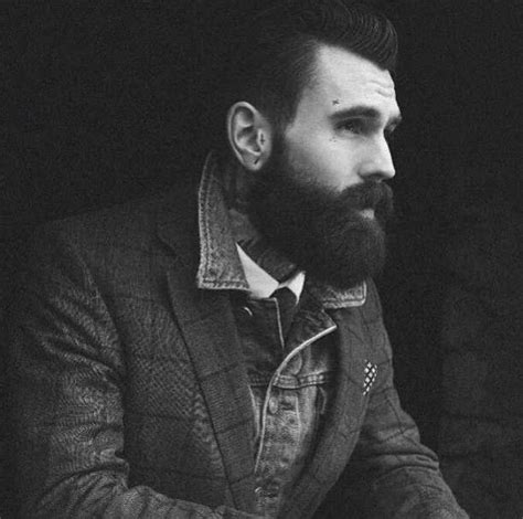 Ricki Hall Bearded Tattooed Men Ricki Hall Men Haircut Styles