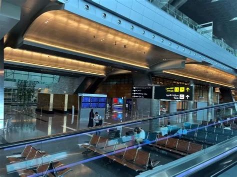 カタール ドーハでトランジット観光＠ハマド国際空港 ラウンジ 自分らしい、もっと自由な旅を