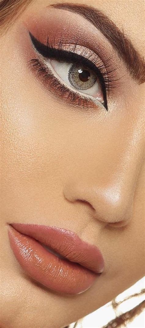 Maquillage Maquillage Visages Féminins Visage