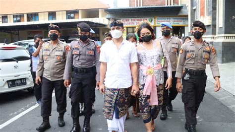 Tersandung Kasus Narkoba Seorang Tahanan Gelar Pernikahan Di Mapolresta