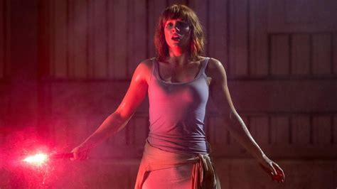 Bryce Dallas Howard Jurassic World Execs Told Her To Lose Weight