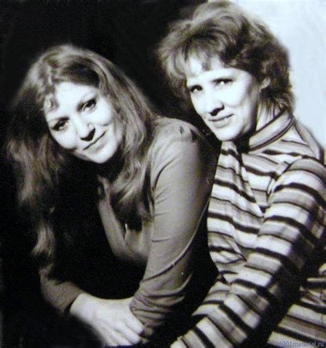 ДВЕ АННУШКИ ДВЕ САМЫХ БЛИЗКИХ ПОДРУГИ —АННА ГЕРМАН и АННА КАЧАЛИНА