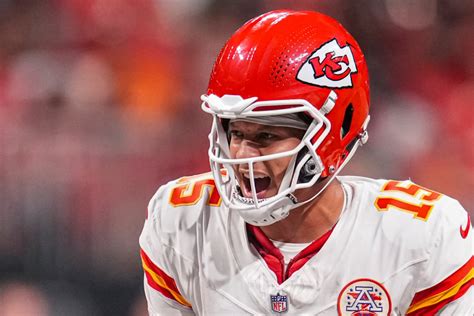 Patrick Mahomes Dragging Kansas City Chiefs To Super Bowl Athlon