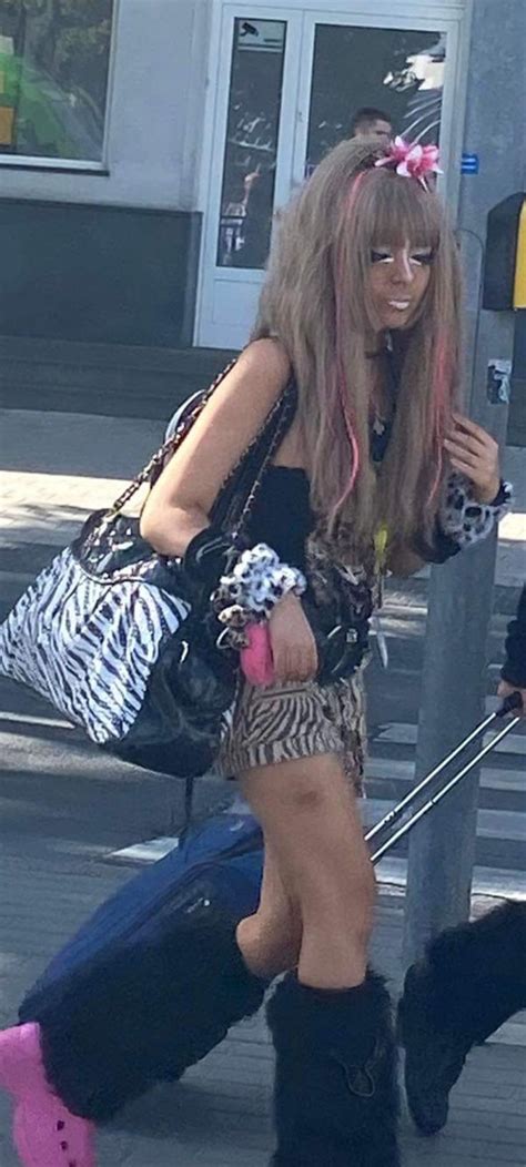 Pin Di Kagune Su Gyaru Foto Di Moda Di Moda Moda