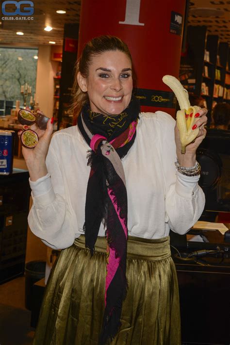 Claudelle Deckert Nude Pictures Onlyfans Leaks Playboy Photos Sex