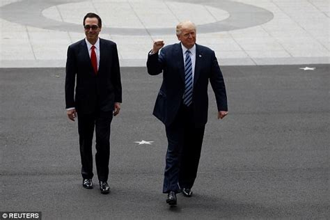 Steve Mnuchin Stands By Trump After Letter From Classmates Daily Mail