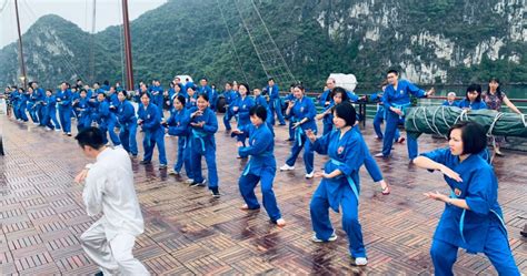 Erina Cruise In Lan Ha Bay Halong Bay Halong Bay Cruise Deals