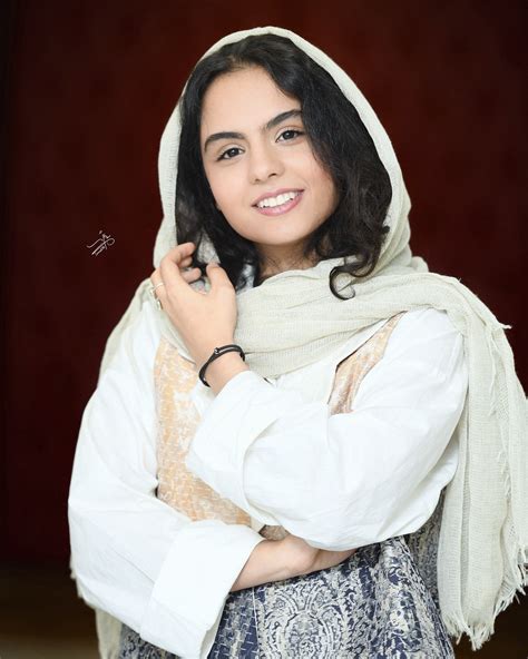 تیپ شیک مائده سریال زخم‌کاری در یک مراسم رسمی الهام‌بخش استایل‌های خاص