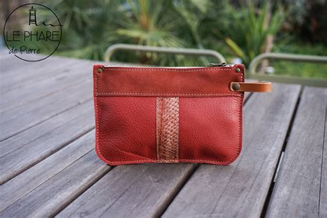 Trousse En Cuir Le Phare De Pierre