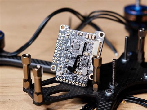Review Holybro Kakute F7 V1 5 Flight Controller Oscar Liang