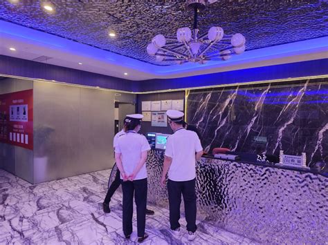 柯桥区开展文化娱乐场所夜查行动