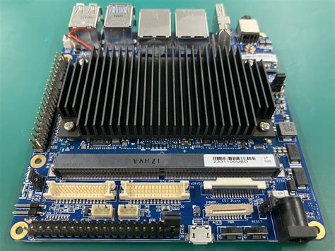 Intel® 第 7 世代 Atom® X7000 プロセッサ Amston Lake を搭載した Adlink社 Smarc Lec