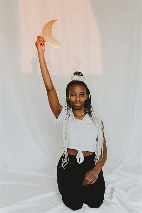 Why Did Mulan Cut Off Her Long Hair