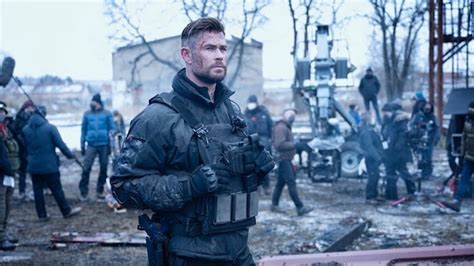 Extraction 2 Star Chris Hemsworth On Acting Break It Was Blown Out Of