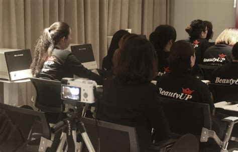 加盟美容院如何选择对的品牌？【beautyup美容院加盟官网】
